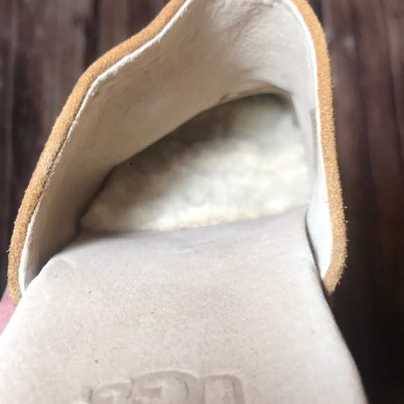 UGG | Shoes | Classic Boho Camel Colored Ugg Clogs Sz5 Clean | Poshmark